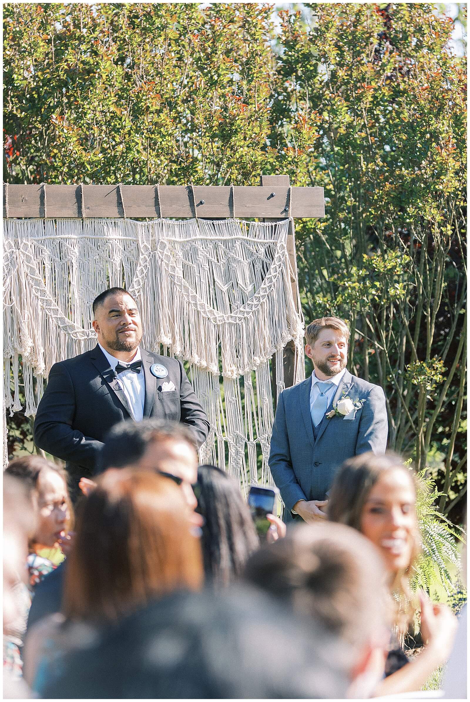 Spring Maryland Wedding | Flora Corner Farm - brigitterenee.com