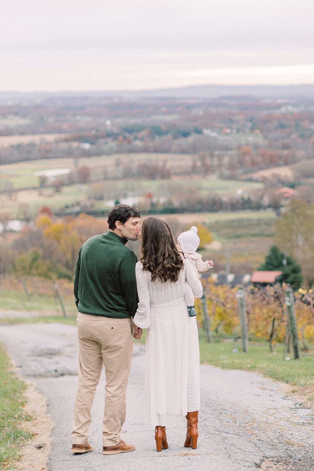 Bluemont Vineyards Portraits - brigitterenee.com